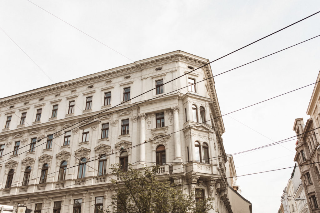 A guide to 1070 Vienna: Neubau - Anna-Laura Amenta